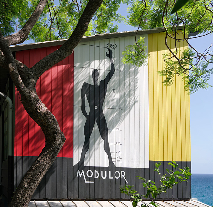 Le Corbusier, pioneer of modern architecture